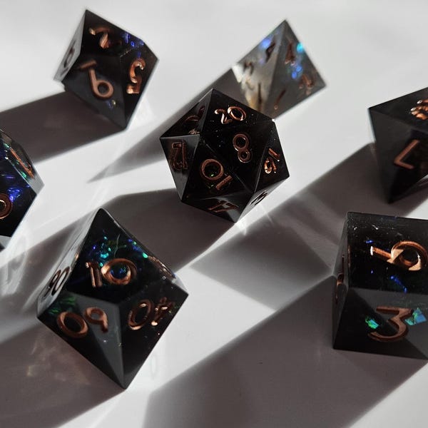 Green Lightning DND D20 Dice, Resin Sharp Edge Dice Set, D&D Dice Set ...