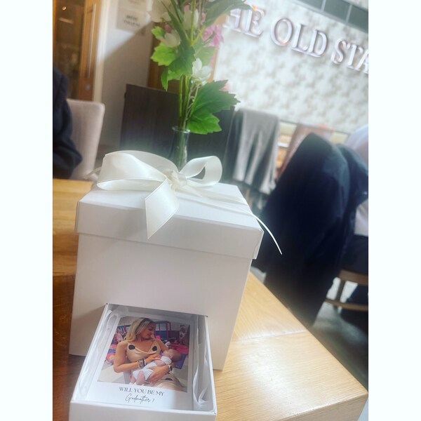 Photo Place Card With Ribbon, Wedding Table Place Name Card, Seating ...