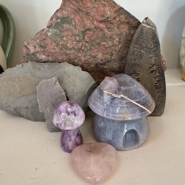 RARE Trolleite Howling Wolves - You Choose - Etsy