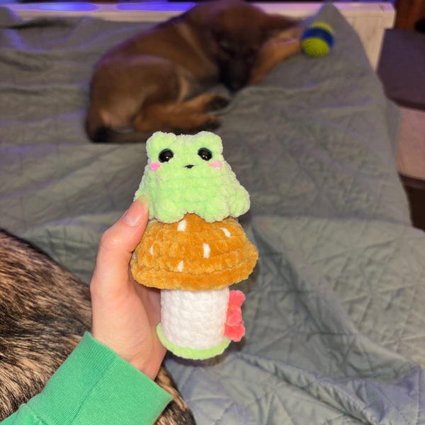 LOW SEW Popping Frog Crochet Pattern, Tilda Toadstool, Frog Pattern ...