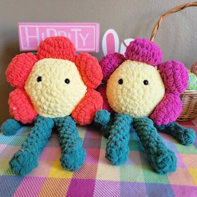 The ORIGINAL Groovy Flower Crochet Pattern / Low Sew Crochet - Etsy