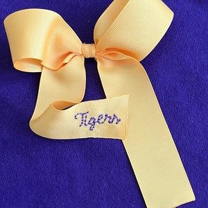 Scalloped Napkin Checkered Coaster Doily Round Shape in Assorted Sizes ...