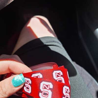 Hockey Ribbon 7/8 Inch Grosgrain Ribbon is White With Black Hockey ...