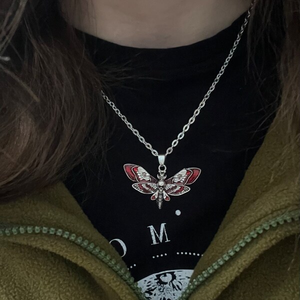 Blood Red Death Moth Head Hawkmoth Gothic Witchy Skull Pendant Silver ...