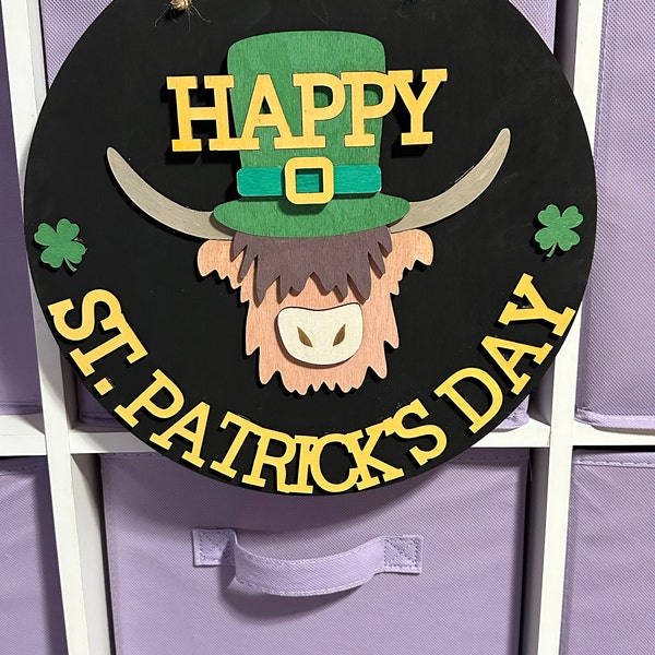 Highland Cow St. Patrick's Day Door Sign SVG, Farm St. Patrick's Day ...