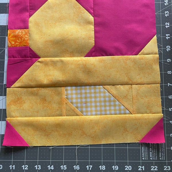 PDF Pattern - Little Ducky Quilt Block Pattern, Traditional Quilt Block ...