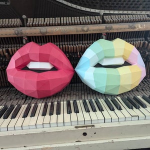 3D Papercraft Lips Template Low Poly Pucker up Lips Wall Art Decor ...