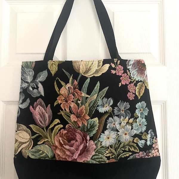 Middle Eastern Black and White Keffiyeh Scarf; Shemagh Fringed Scarf ...