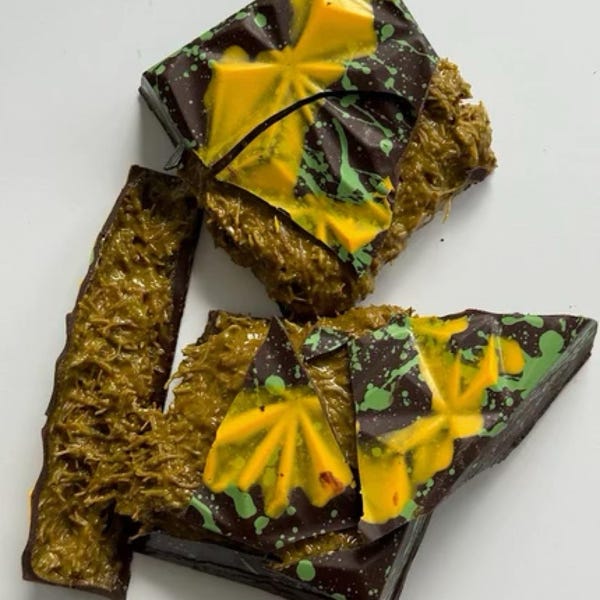 Pistachio Knafeh Chocolate Bar Dubai Inspired - Extra Thick Viral Dubai Inspired Chocolate, High ...
