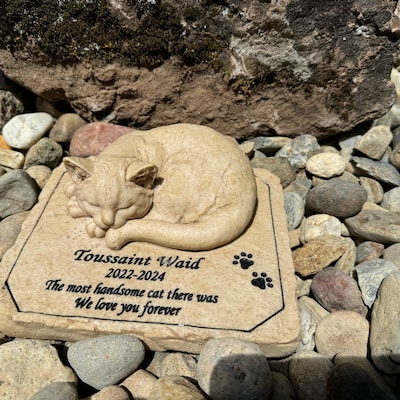 Cat Memorial Stone, Personalized Cat Memorial Gift, Cat Grave Markers ...