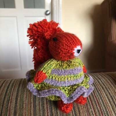 Red Squirrel Chart Stranded Knitting Fairisle Instant - Etsy UK