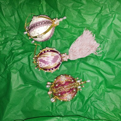 Victorian Styled Christmas Tree Ornaments cordelia - Etsy