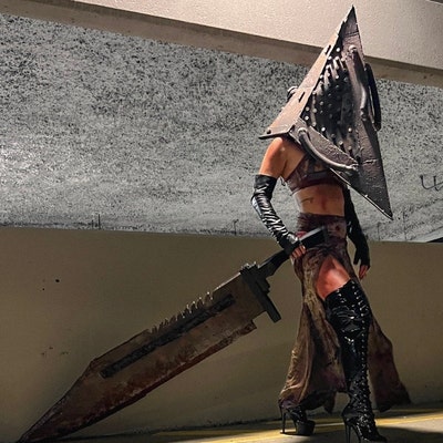 Pyramid Head's Head template / Blueprint - Etsy