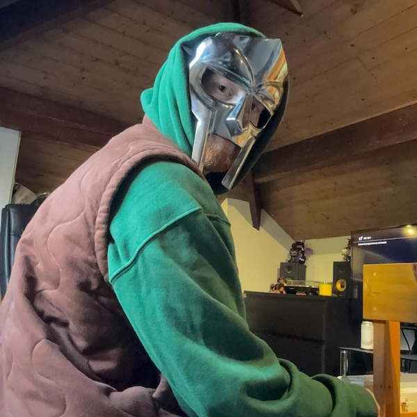 Maximus Gladiator Helmet Russell Crowe's Helmet for Cosplay Prop ...