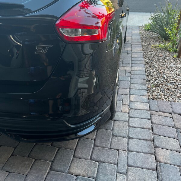 2013-2019 Focus ST Carbon Fiber Emblem Overlay Decal Inserts (set of 2 ...