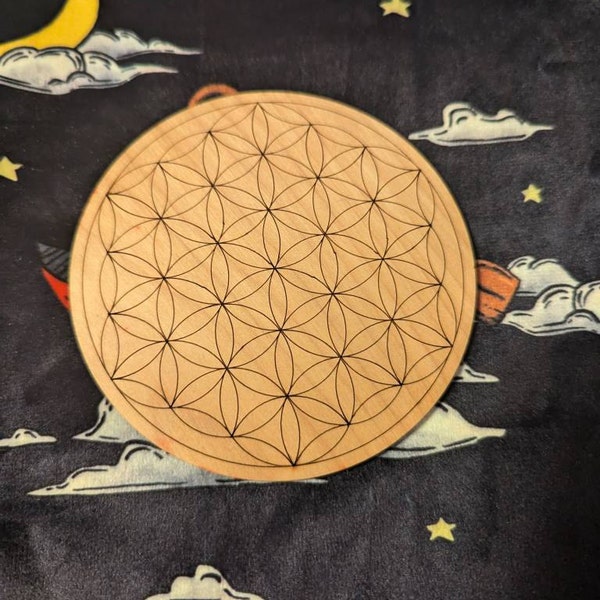 Plastic Crystal Heart/ Carvings Sphere Stands NOW HAVE 3 SIZES - Etsy