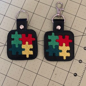 Autism Awareness Puzzle Pieces Key Fob in the Hoop - Etsy