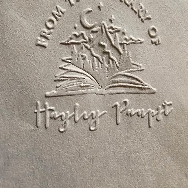 Custom Family Crest Embosser,coat of Arms, Unique Seal Embosser ...