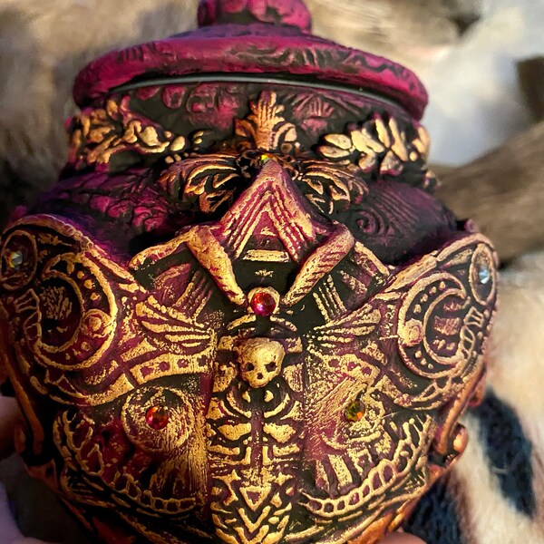 Deathshead Moth Apothecary Jar Potion Bottle / Gothic Home Decor Wiccan ...