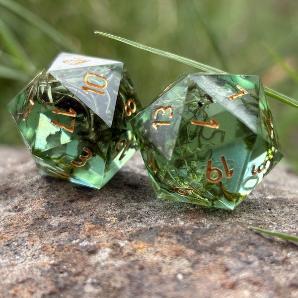 Moss and Lichen Dnd TTRPG Resin Dice Set - Etsy