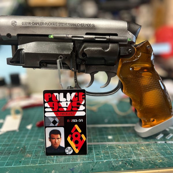 Blade Runner Rick Deckard Wallet Card Set - 2019 Movie Prop Cards (6 ...