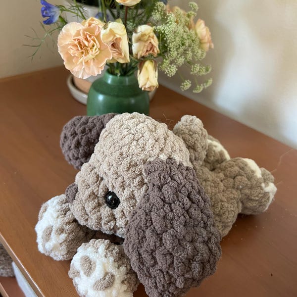 Paw the Puppy Crochet Pattern | No Sew Low Sew Crochet Amigurumi ...