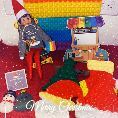 Elf Fidget Booth and Notes, Letter Board Signs, Pop It Elf Booth Props ...