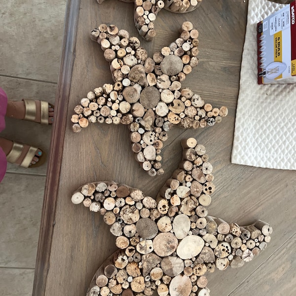 Driftwood Starfish Wall Decor Set– Handmade Coastal Beach House Art - Etsy