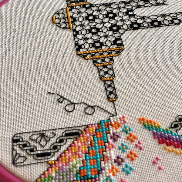 Tudor Rose Blackwork and Cross Stitch PDF Download Pattern - Etsy