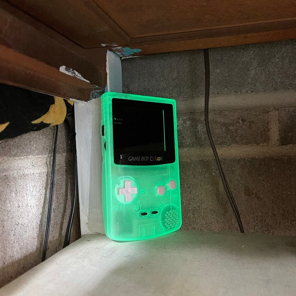 CUSTOMIZE YOUR OWN Gameboy Color! Custom Gbc Backlit Rechargeable Mod ...