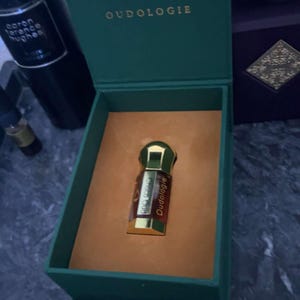 Ambroxan Powder - Natural - France - Etsy