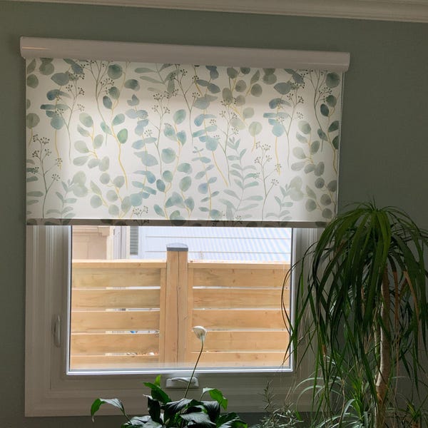 Colorful Geometric Pattern Roller Blind - Vibrant and Artistic Design for Modern Home Decor ...