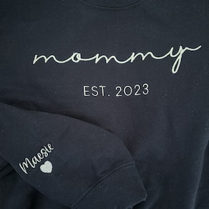 Custom Embroidered Auntie Sweatshirt, Personalized Embroidery Aunt ...
