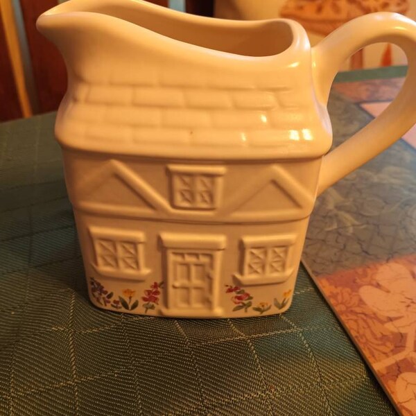 AVON ~ Topsy-turvy ~ Bubble Bath W/ Box ~ '60s-'70s USA Kids Product ...