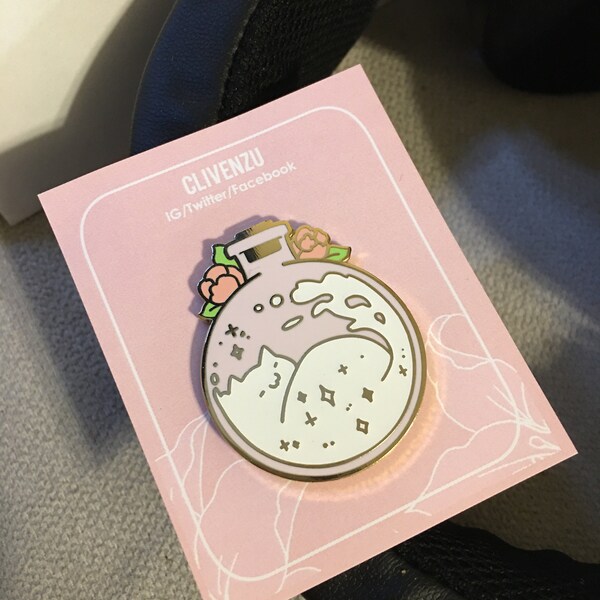 Witchy Ghost Cat (pink) - Glow in the Dark Enamel Pin - Etsy