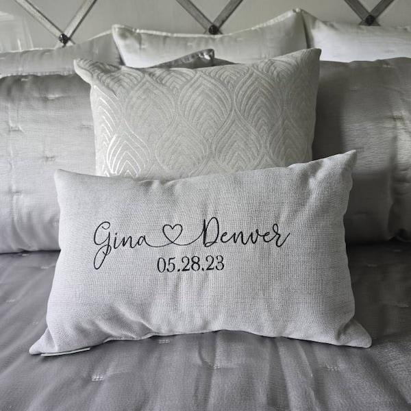EMBROIDERED PILLOW With Names, Couples Name Pillow, Custom Name Pillow ...