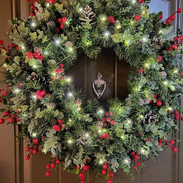 Very Merry Berry Holiday Wreath, Large Festive Wreath, Holiday Light ...
