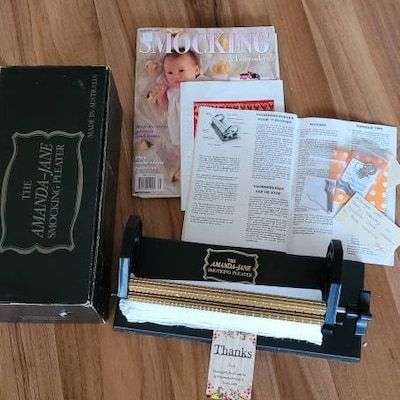 Sally Stanley Smocking Pleater Machine With Needles 24 Row Pleating ...