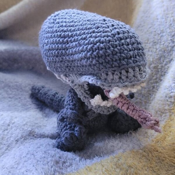Crochet PATTERN Lil'xeno | Cute and Little Scary Amigurumi Alien From ...