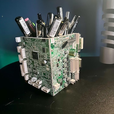 Circuit Board Pencil Pen Holder, Computer Industrial Look, With ...