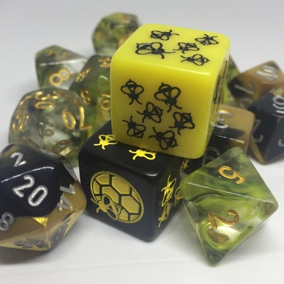 Bee Dice / Set of 2 / D6 Bug, Insect, Honey - Etsy