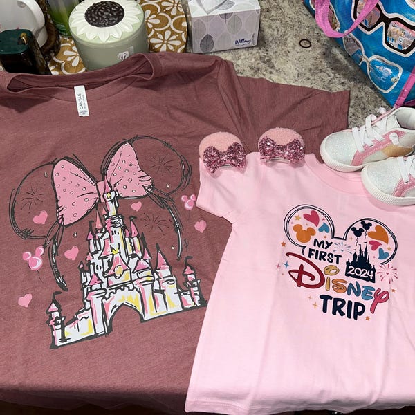 I Play With Hair for Shear Fun T-shirt, Funny Hair Stylist Shirt, Salon ...