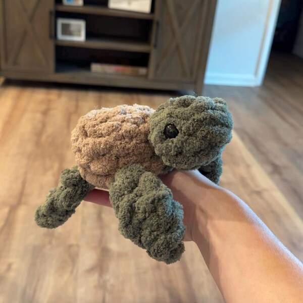 Chunky Knit Sea Turtle Tutorial + Pattern | Learn How to Finger Knit | Video Tutorial | PDF ...