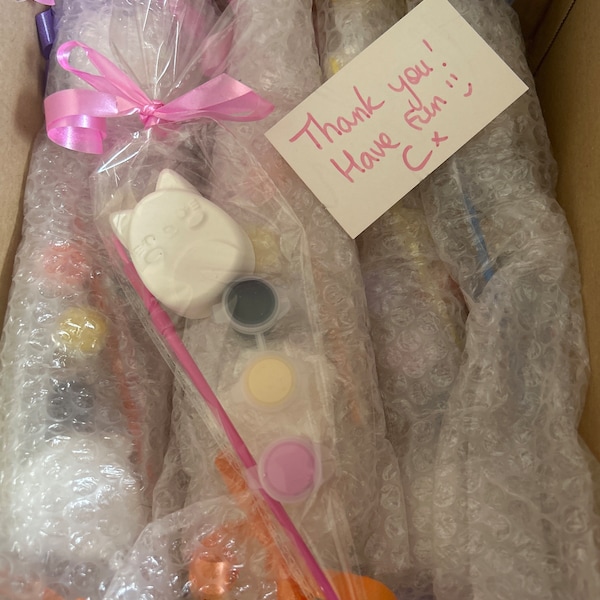 Paint Your Own Squish Theme Craft / Cute Cat Unicorn or Bee Craft Kit ...