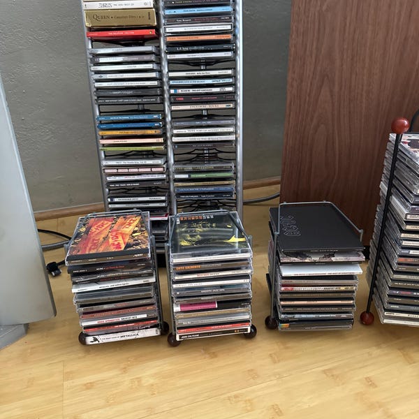 Vintage Cast Iron Metal Garden Bell by Bevin Patio With Horseshoe Wall ...