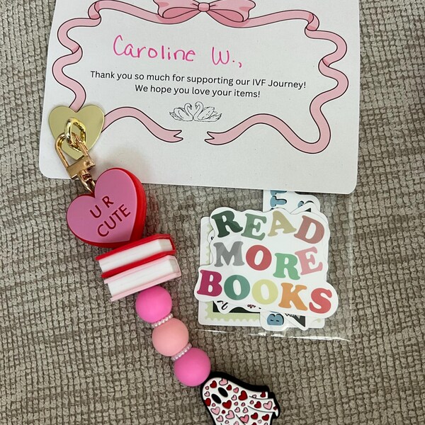 Book Stack Inspired, Bookish Keychain, Bookish Accessory, Booktok ...