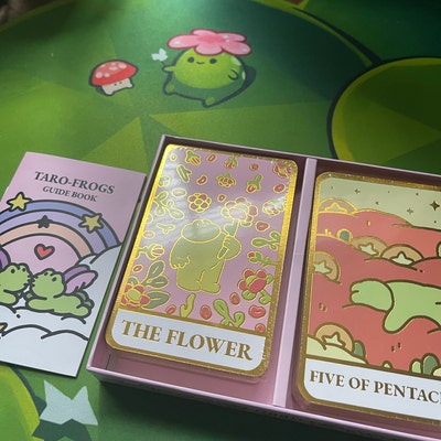 Pickle Frog Friendship Gift Hard Enamel Gold Metal Funny Amphibians ...