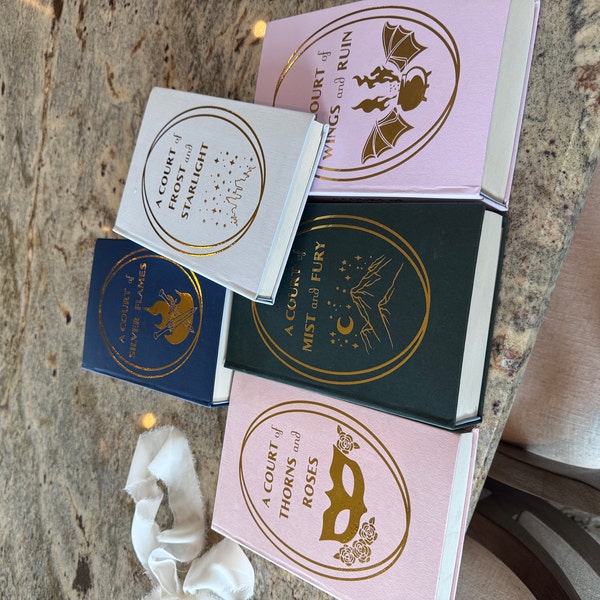 Rebound ACOTAR Hardcover Series: Gold Foil Design - Etsy