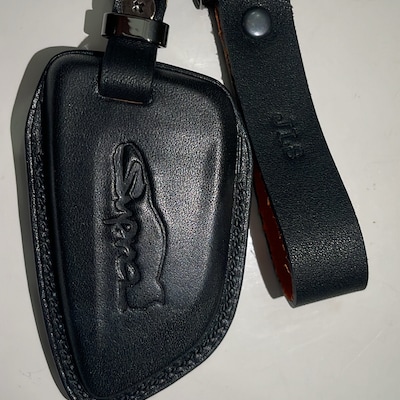 Customized Leather AirTag Keychain Holder Engraved AirTag Cover for ...