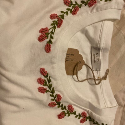 Hand-embroidered Sweatshirt/ Customized Sweatshirt / Hand Embroidery - Etsy